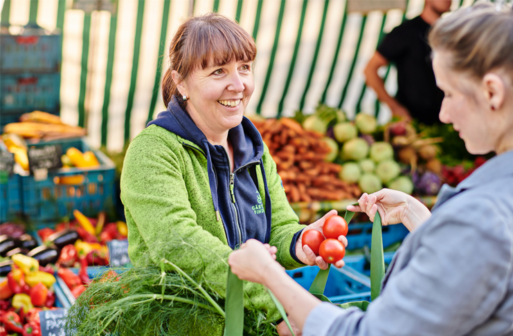 Wochenmarkt Barsinghausen - Einkaufsort und Treffpunkt | Deister Journal